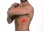 Costola incrinata: cause, sintomi, diagnosi, terapia e tempi di ...