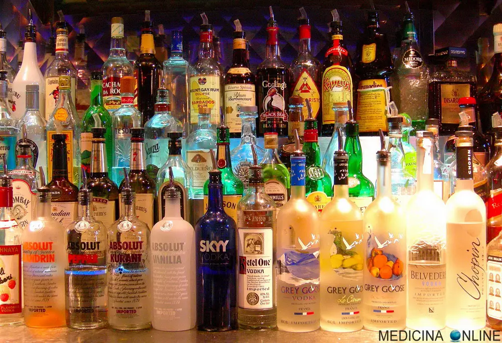 Biochimica dell’alcol etilico: cinetica ed escrezione dell’etanolo ...