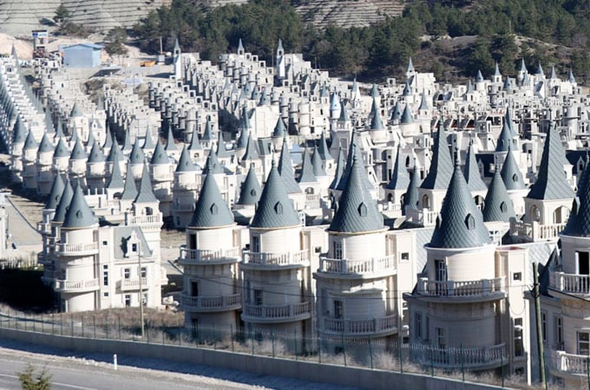medicina online burj al bolu castle turchia la città costruisce 700 ...